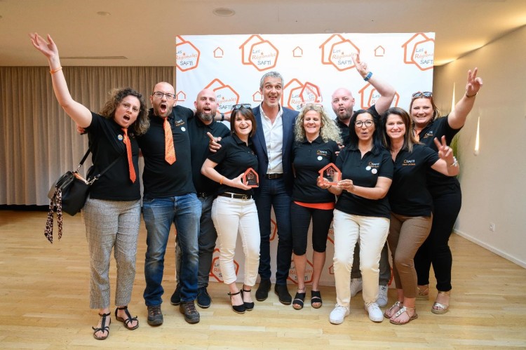 Formación a medida para asesores inmobiliarios de SAFTI